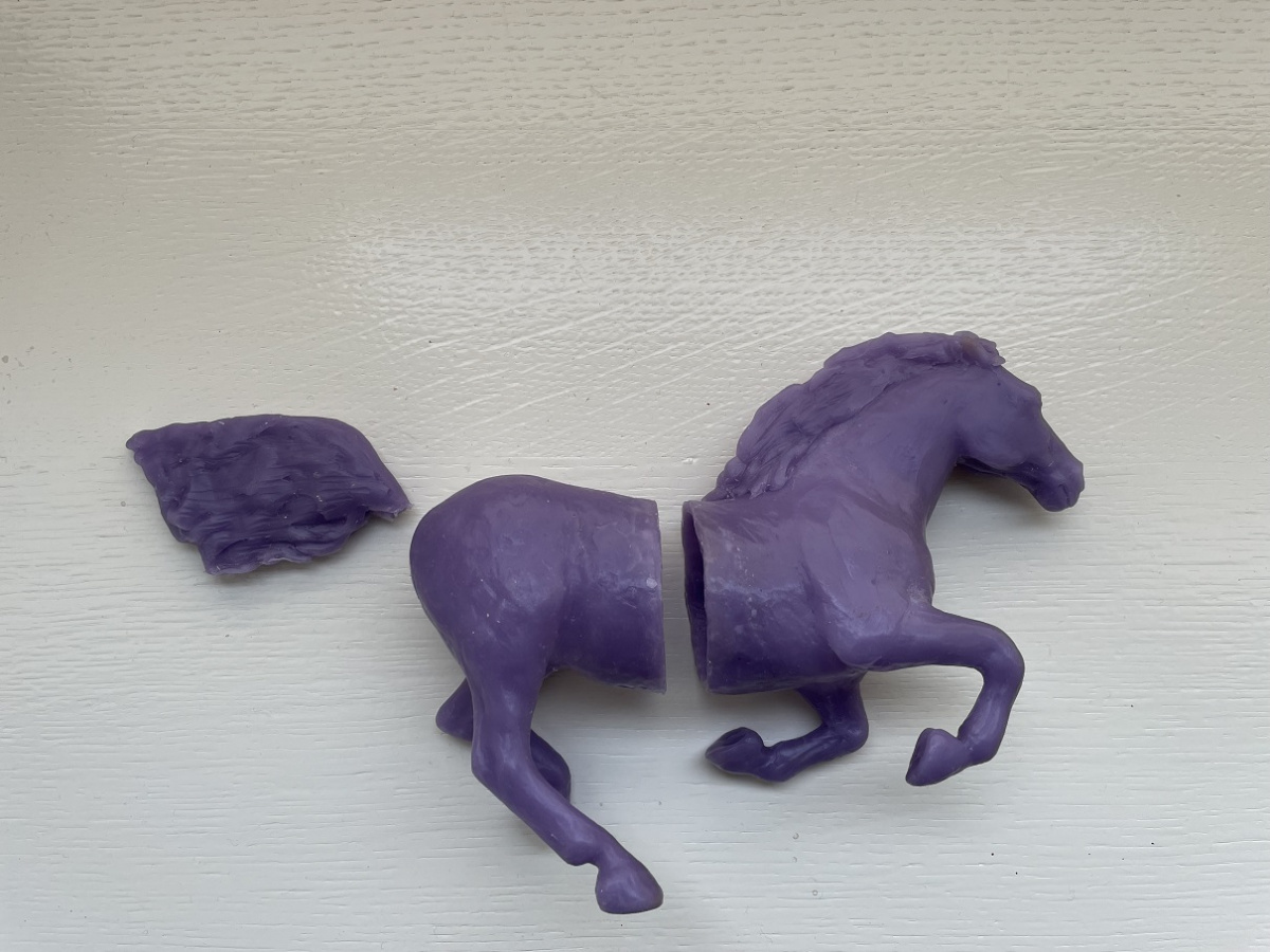 Making process of our Unicorn Award | Unicorn Fur Farms Making process of our Unicorn Award | Unicorn Fur Farms